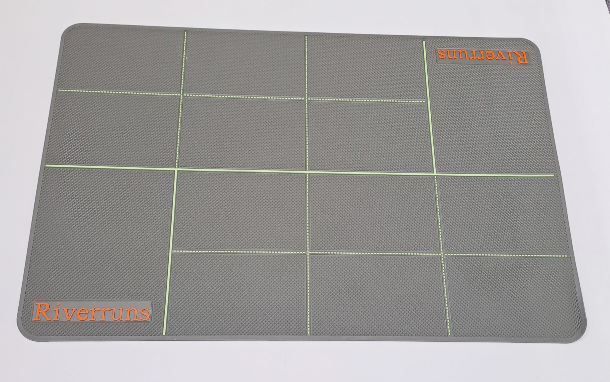 Silicone Fly Tying Mat - XStream - FlyFinz